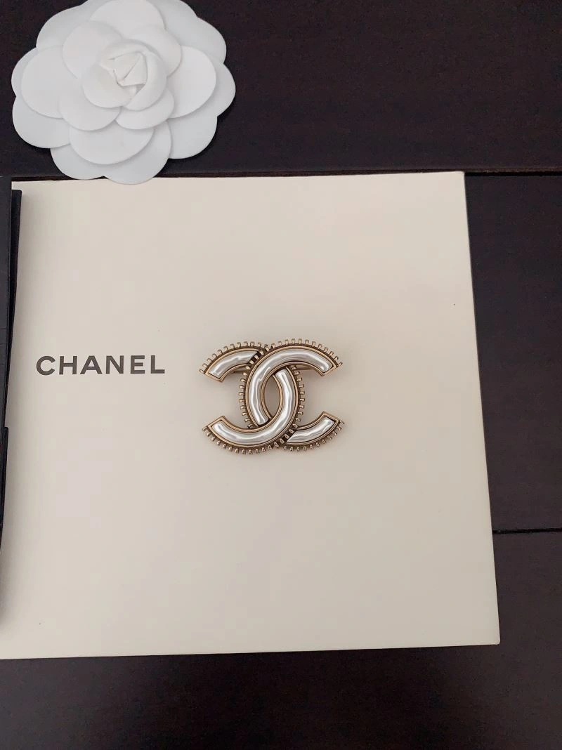 Economical Chanel Brooches