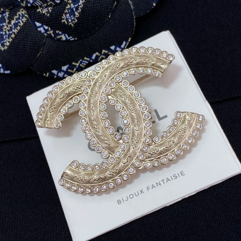 Brand-original Chanel Brooches