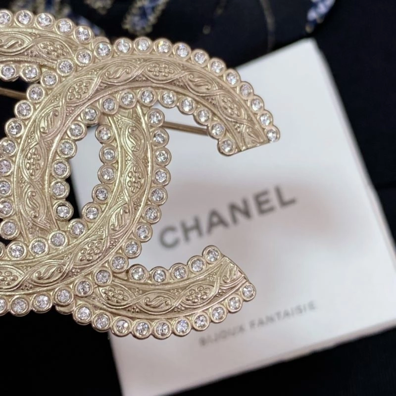 Brand-original Chanel Brooches