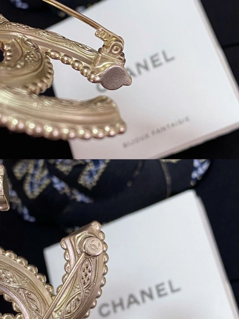 Brand-original Chanel Brooches