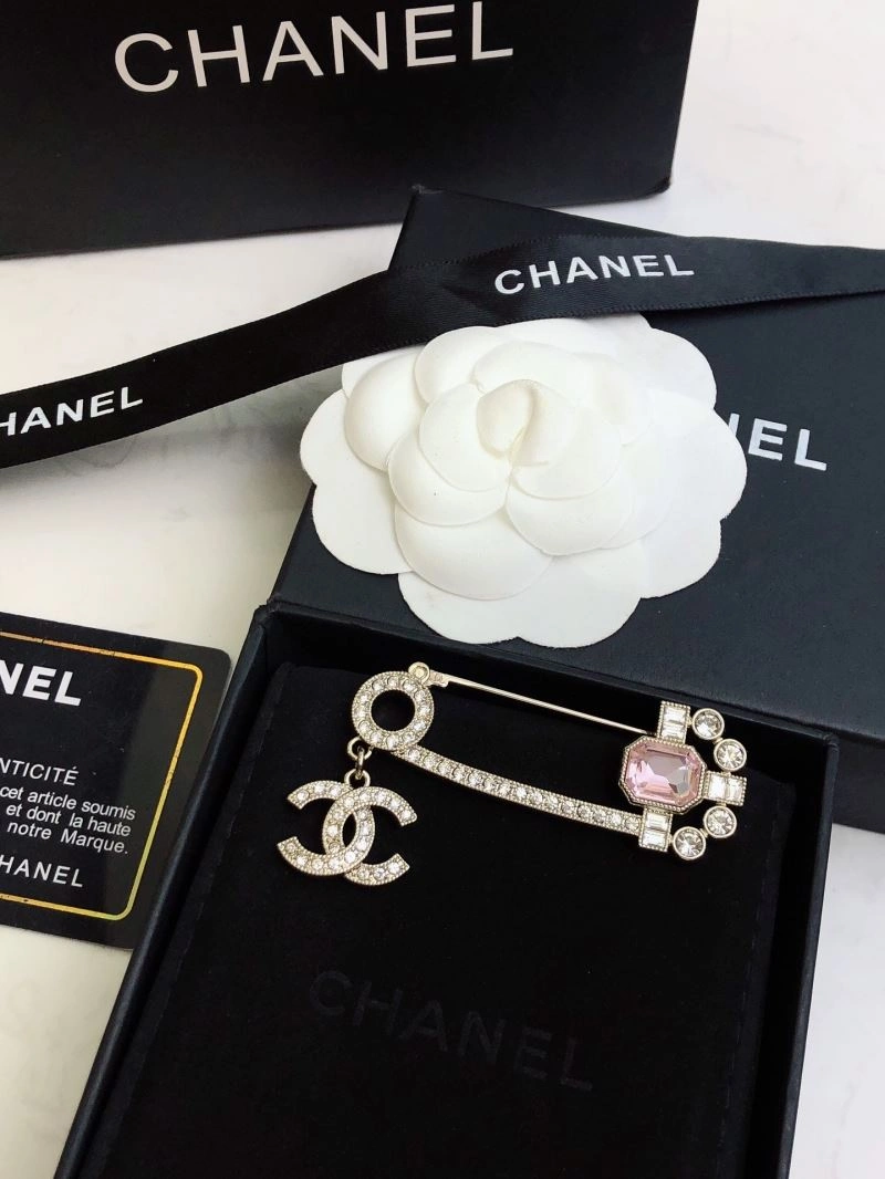 Official Chanel Brooches