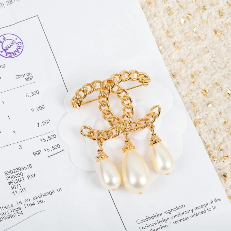Economical Chanel Brooches