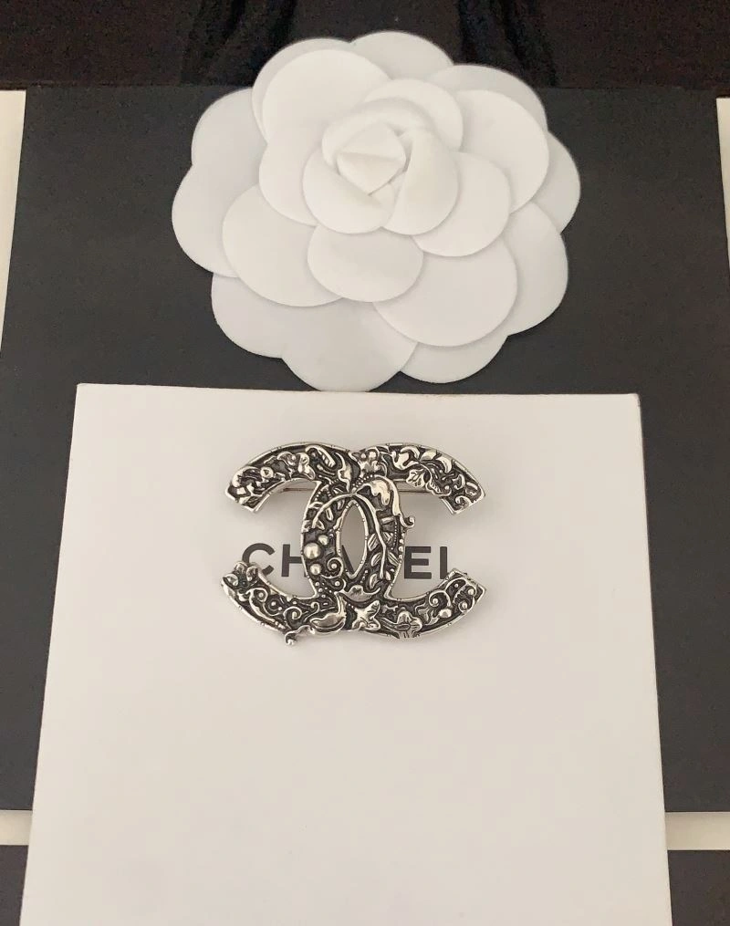 Official Chanel Brooches