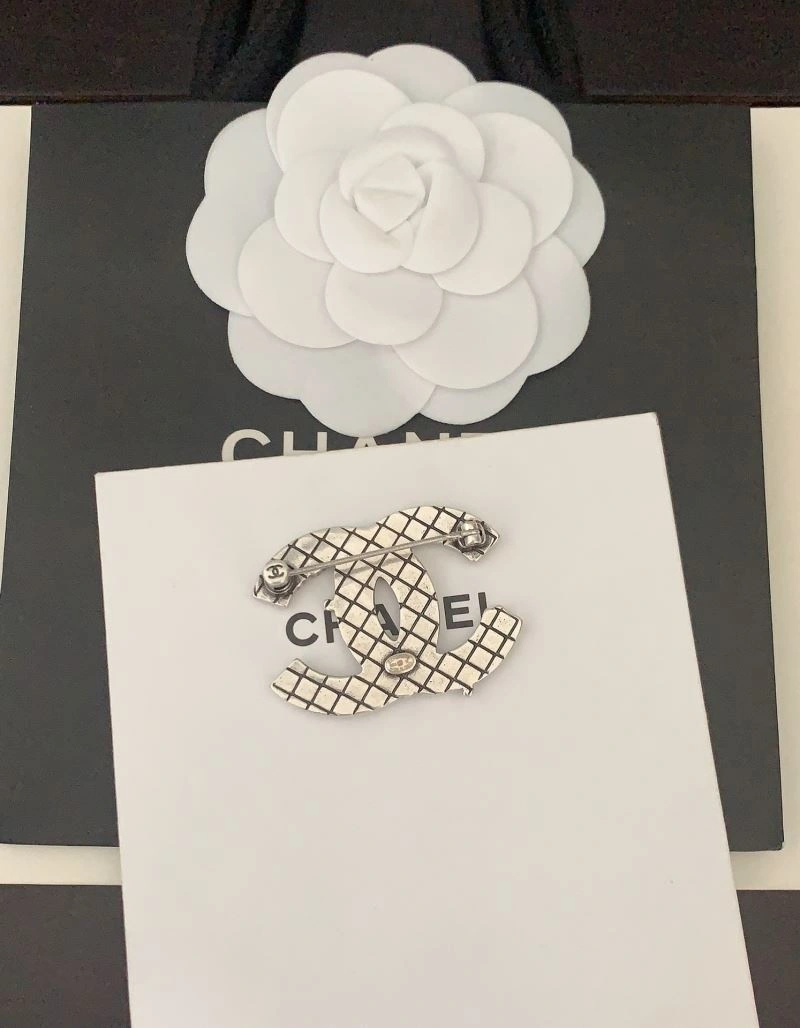 Official Chanel Brooches