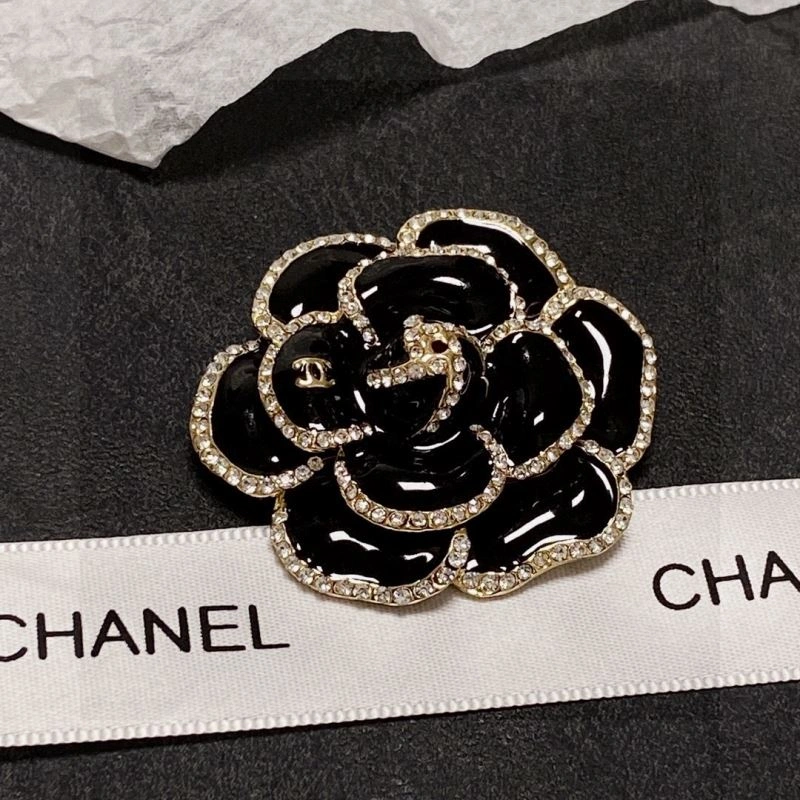 Brand-original Chanel Brooches