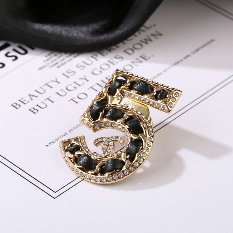 High accuracy Chanel Brooches