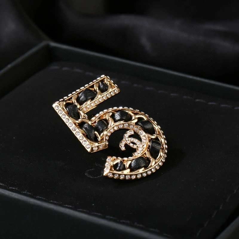 High accuracy Chanel Brooches
