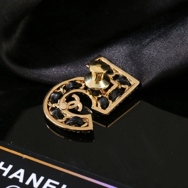 High accuracy Chanel Brooches
