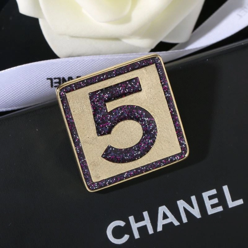 High accuracy Chanel Brooches