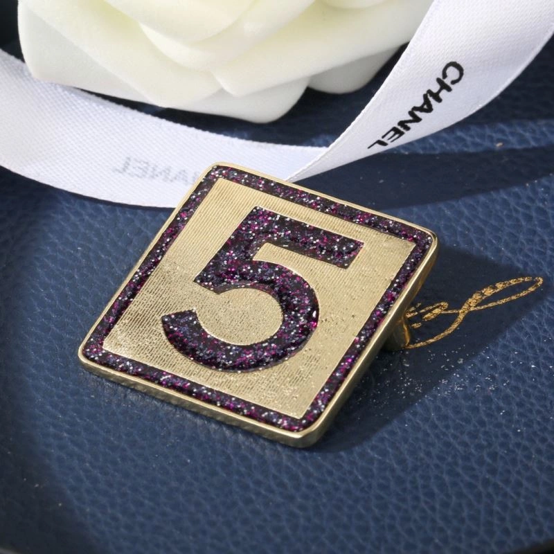 High accuracy Chanel Brooches