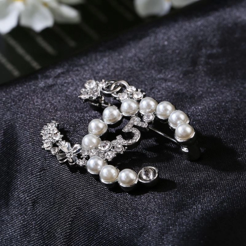 Legit Chanel Brooches