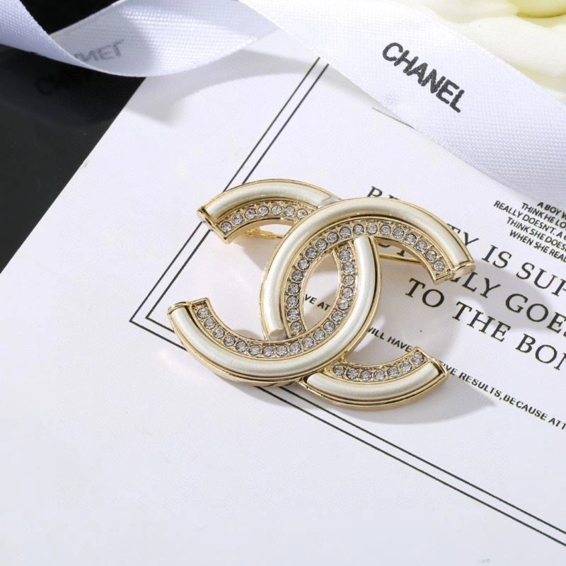 High accuracy Chanel Brooches