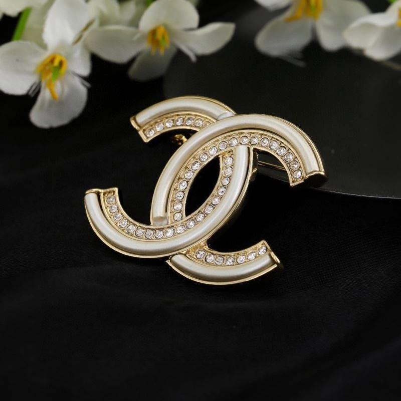 High accuracy Chanel Brooches