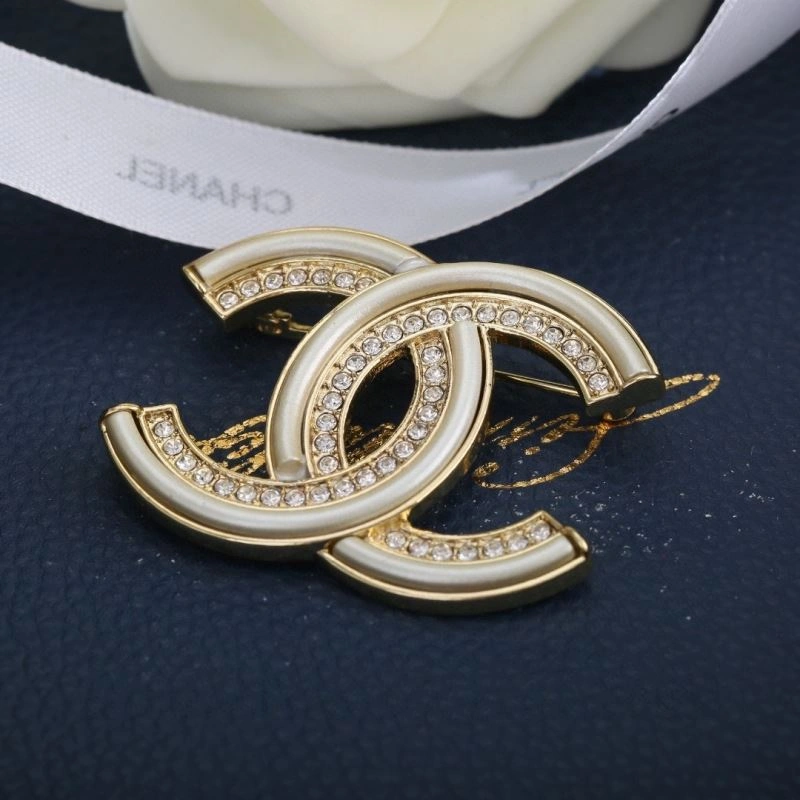 High accuracy Chanel Brooches