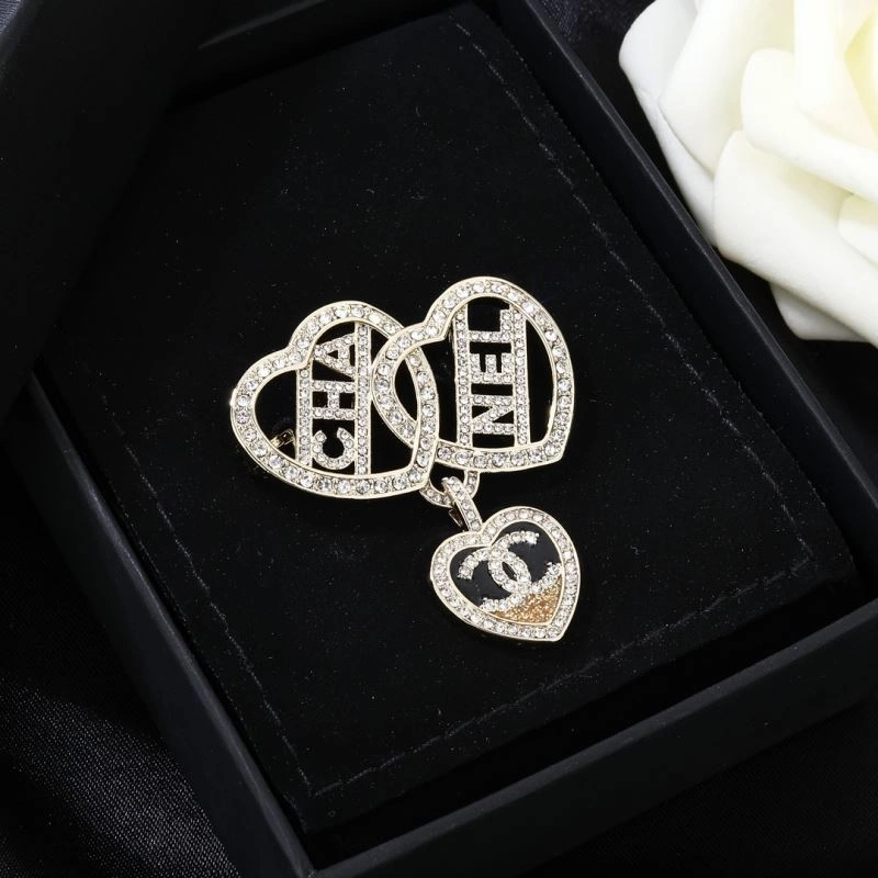 Brand-original Chanel Brooches
