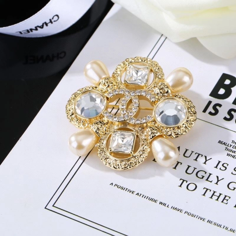 Brand-original Chanel Brooches