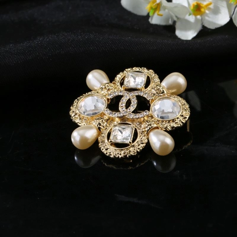 Brand-original Chanel Brooches