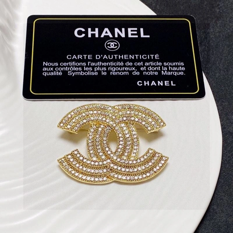 Brand-original Chanel Brooches