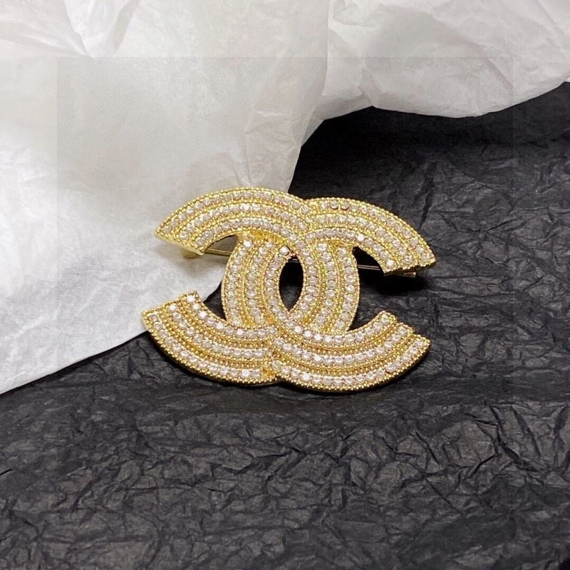 Brand-original Chanel Brooches