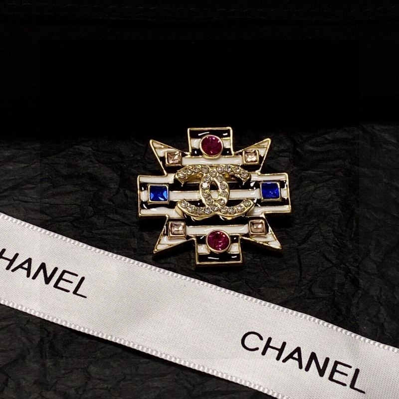 Official Chanel Brooches