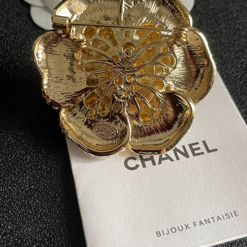 Legit Chanel Brooches