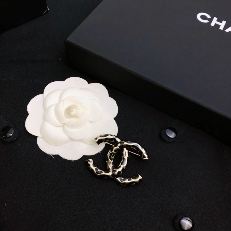 Perfect replica Chanel Brooches