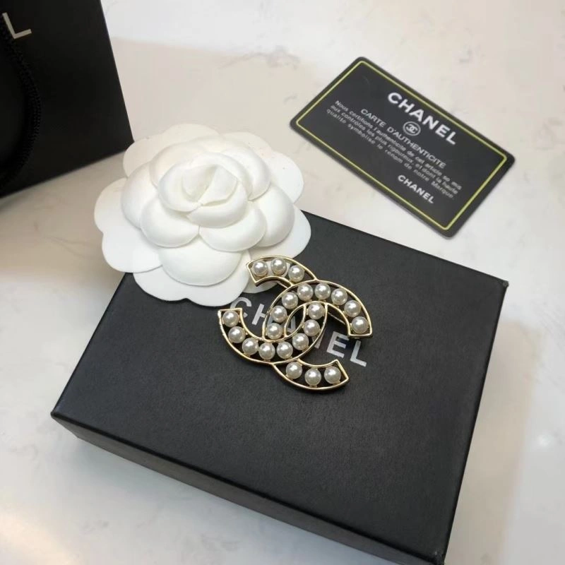 High accuracy Chanel Brooches