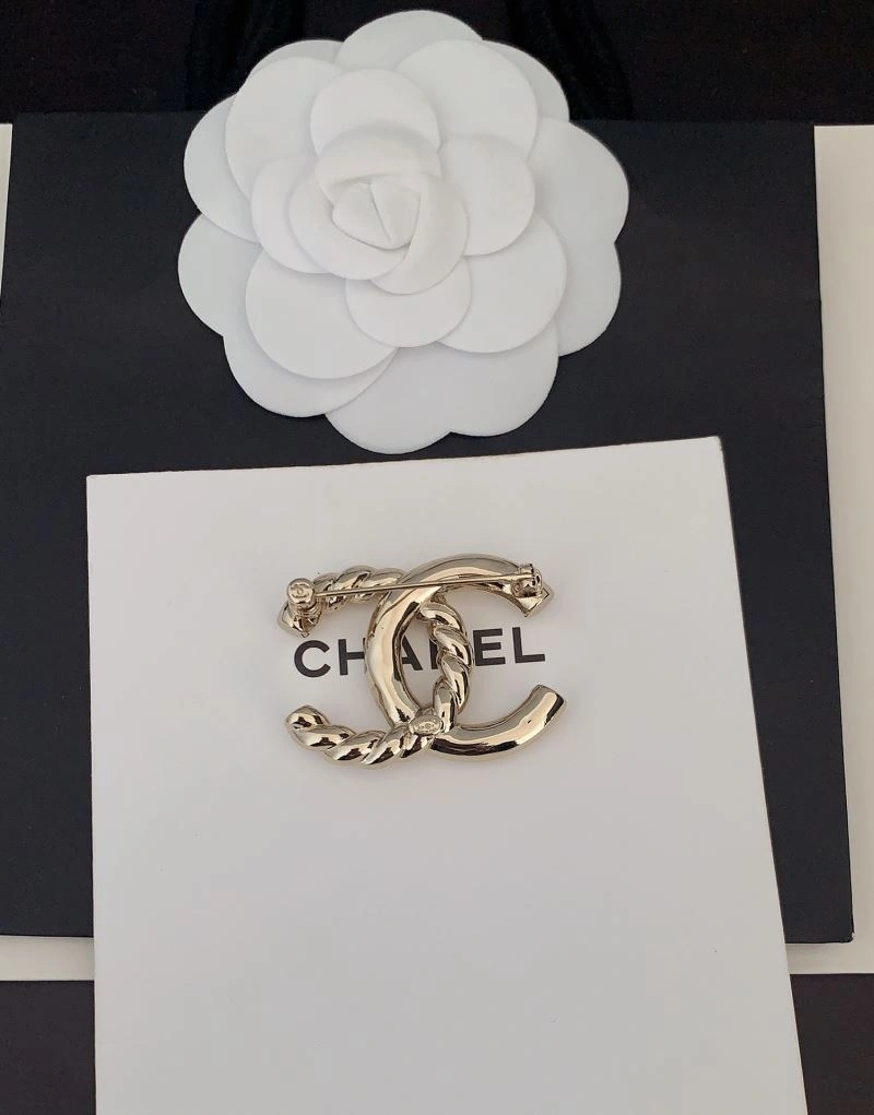 Official Chanel Brooches