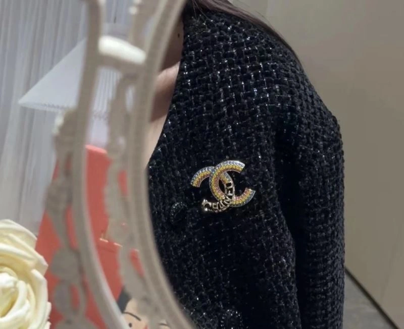 Precise copy Chanel Brooches