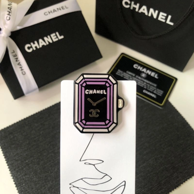 Factory-made Chanel Brooches