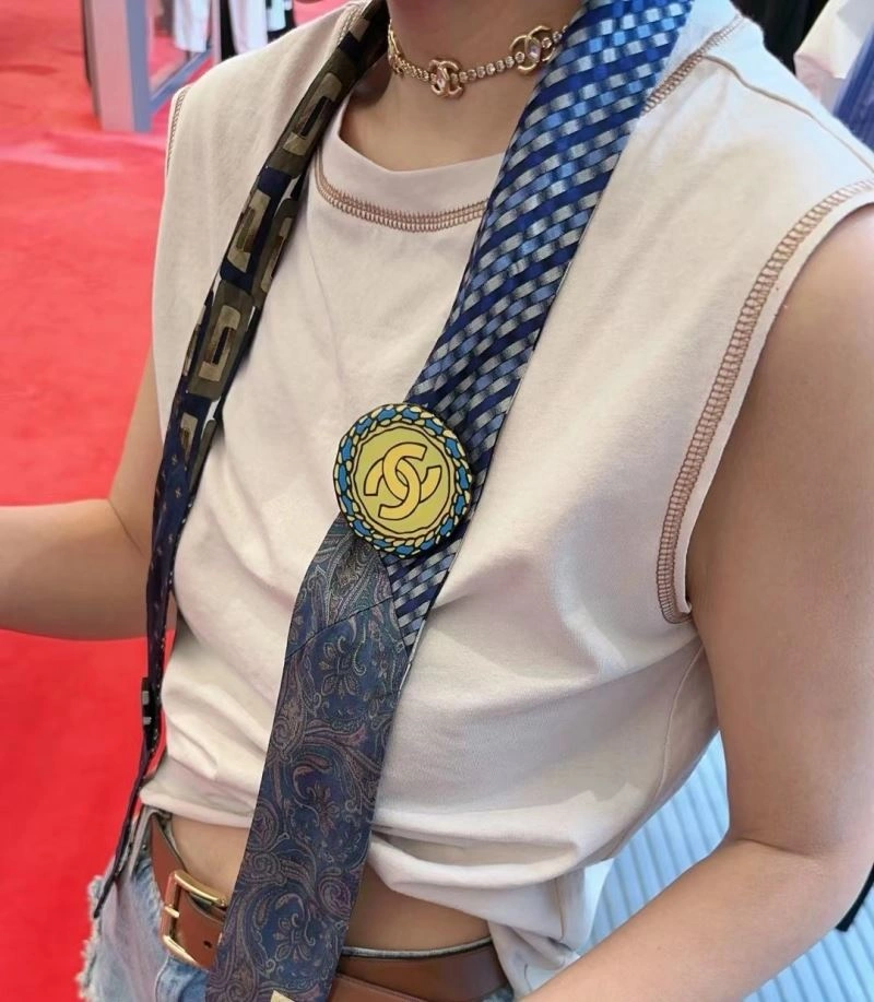 Perfect replica Chanel Brooches