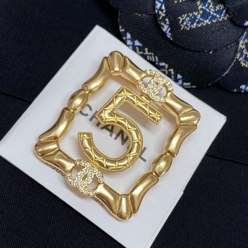 Economical Chanel Brooches