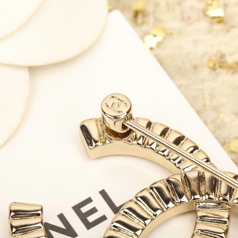 Precise copy Chanel Brooches