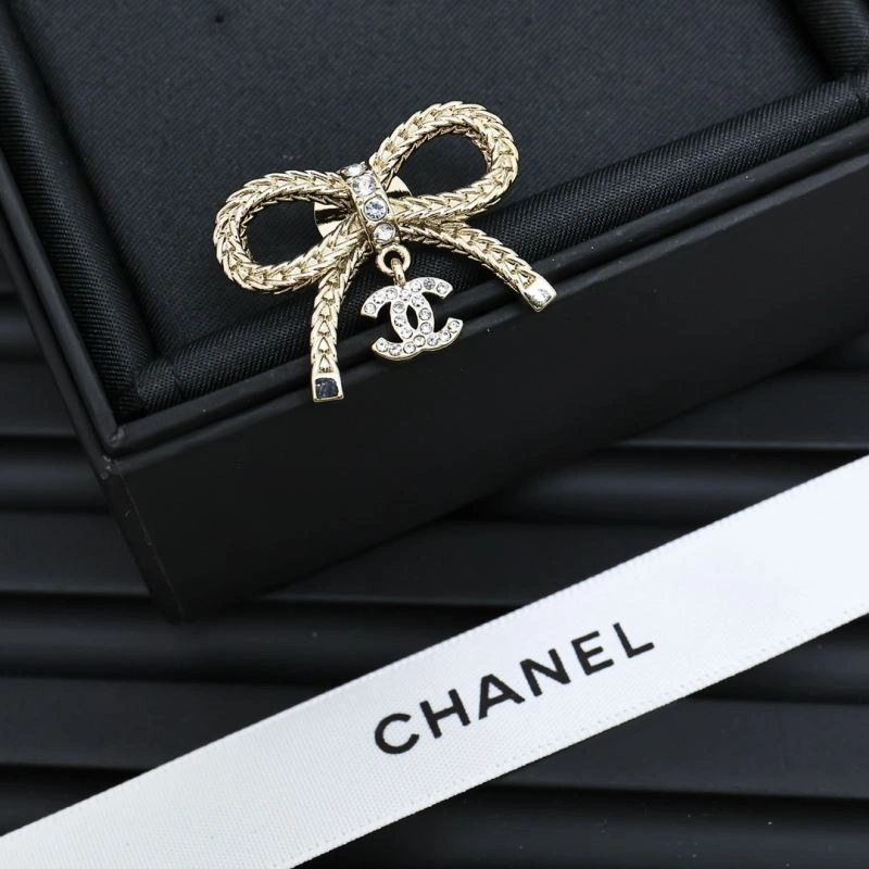 Official Chanel Brooches