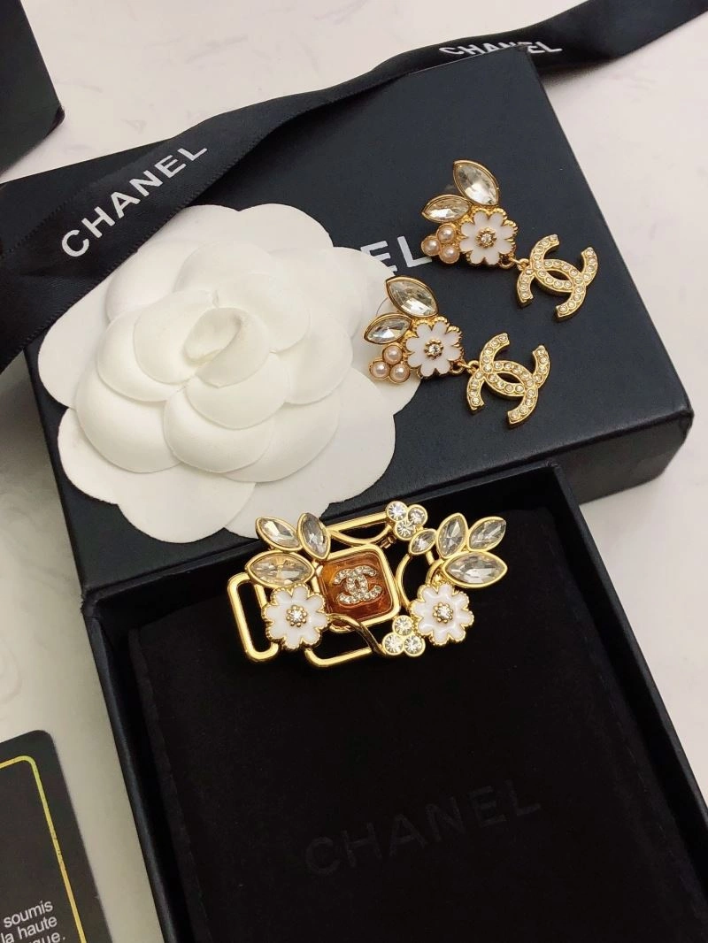 Brand-authenticated Chanel Brooches