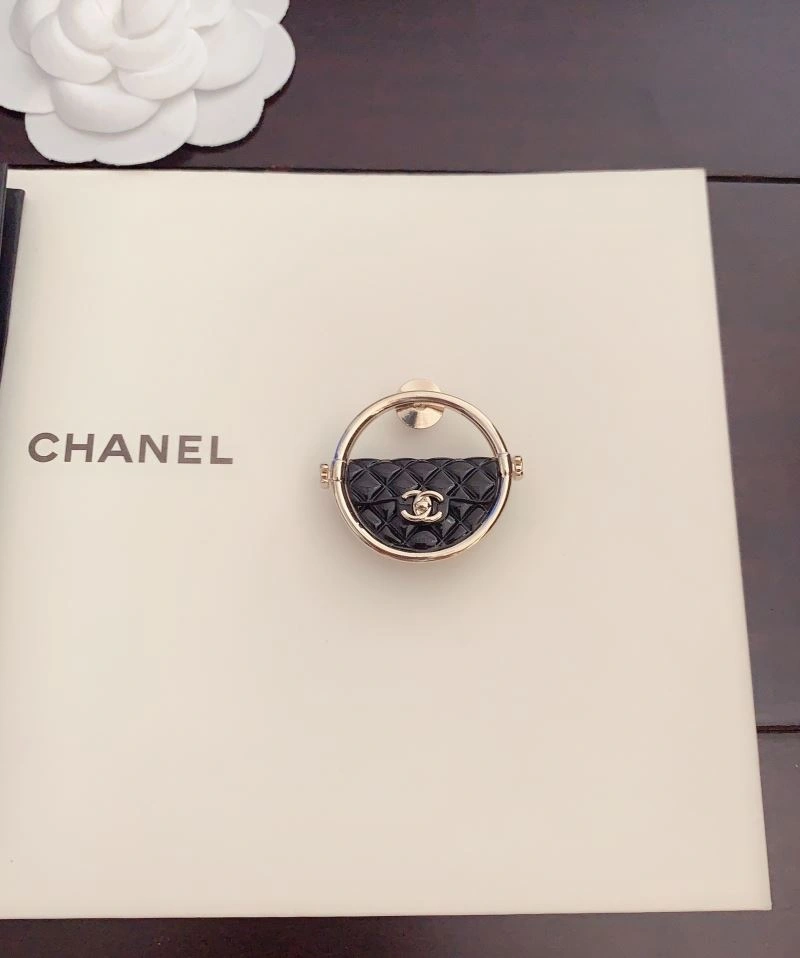 Official Chanel Brooches