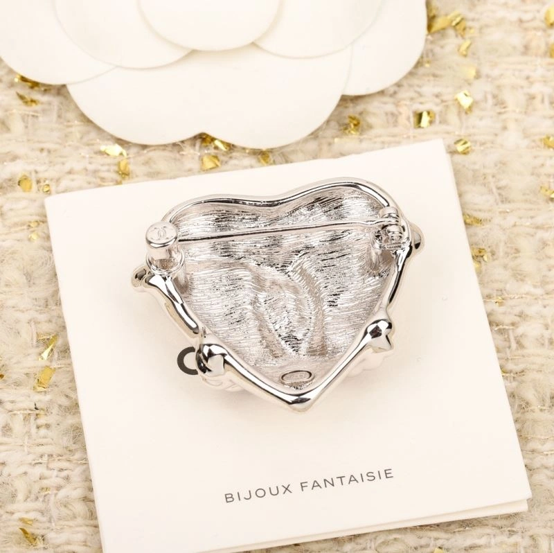 1:1 copy Chanel Brooches