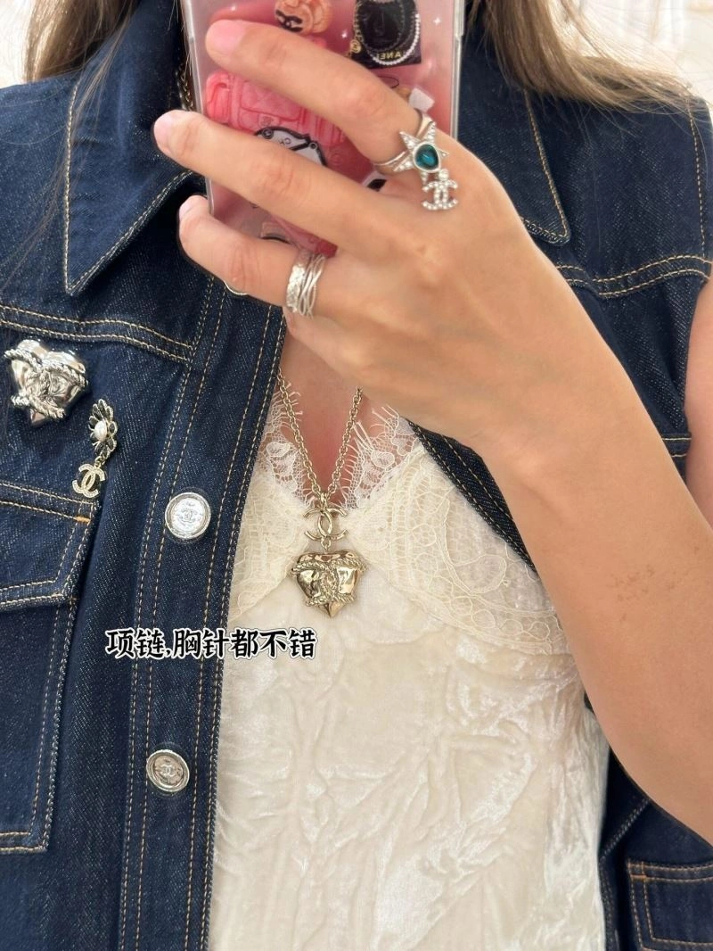1:1 copy Chanel Brooches