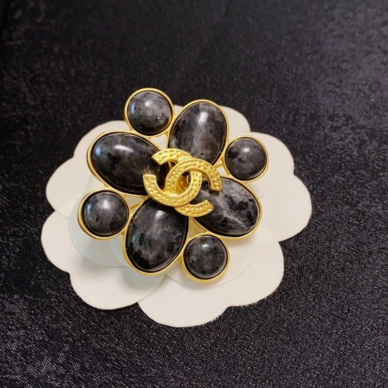 Low-cost Chanel Brooches