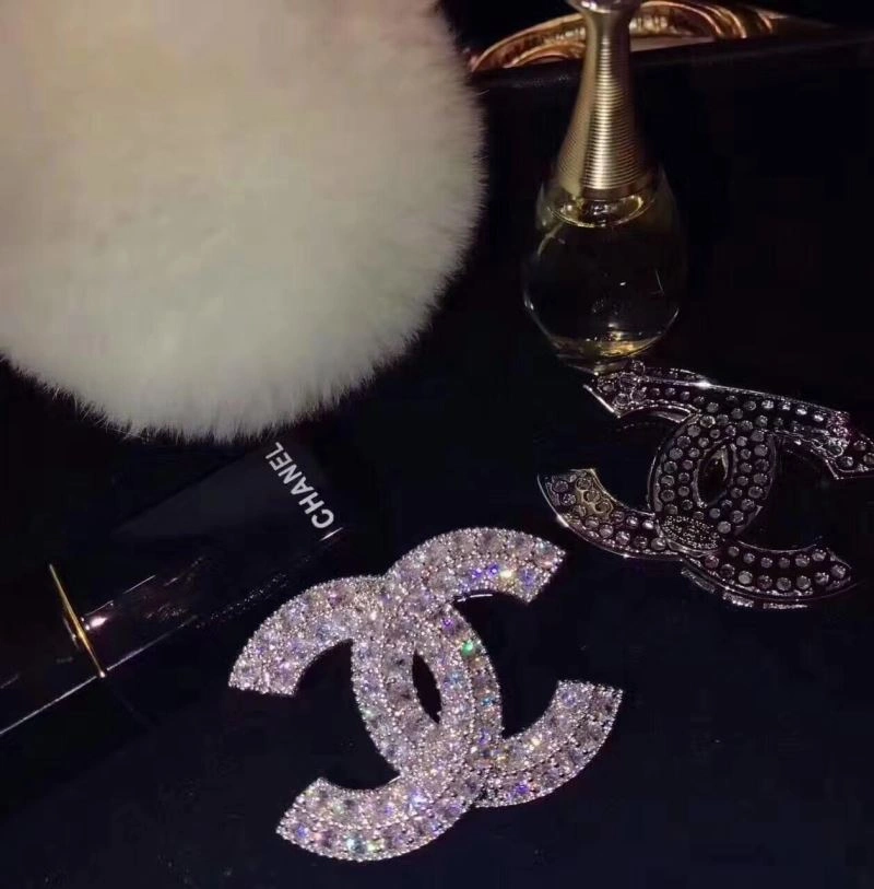 High accuracy Chanel Brooches