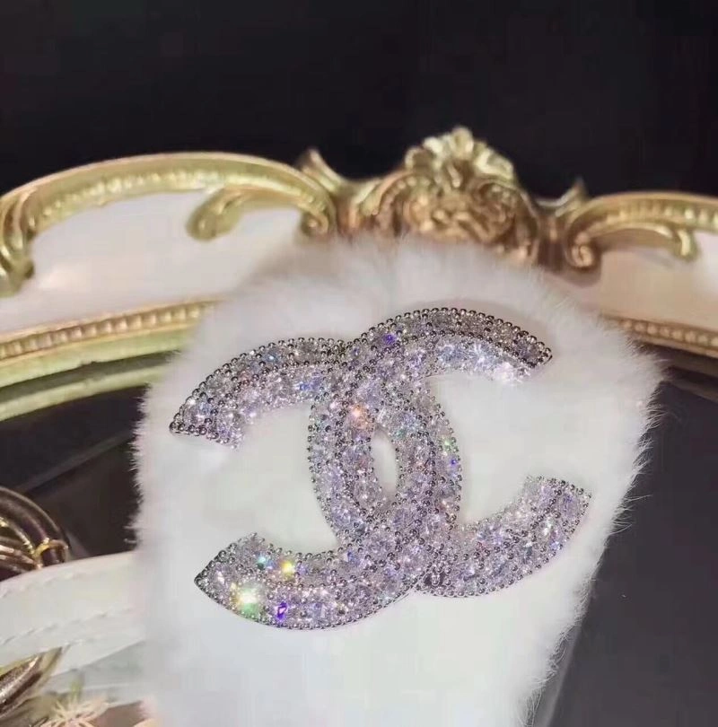 High accuracy Chanel Brooches