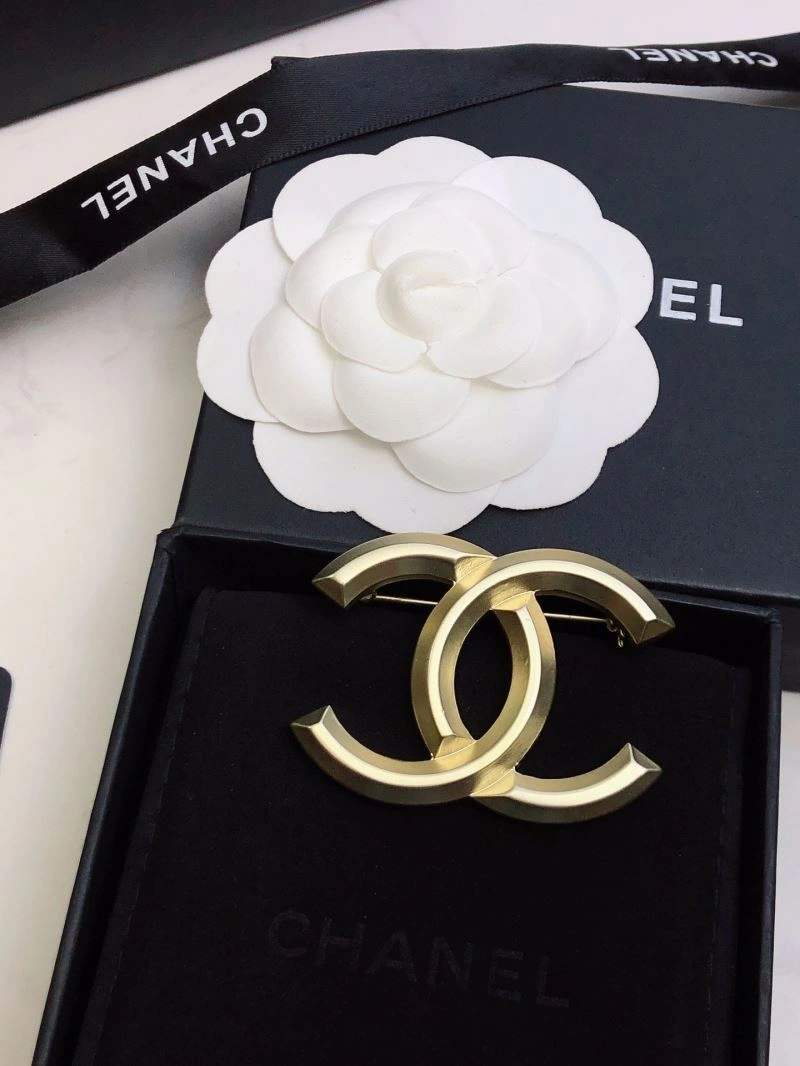 Official Chanel Brooches