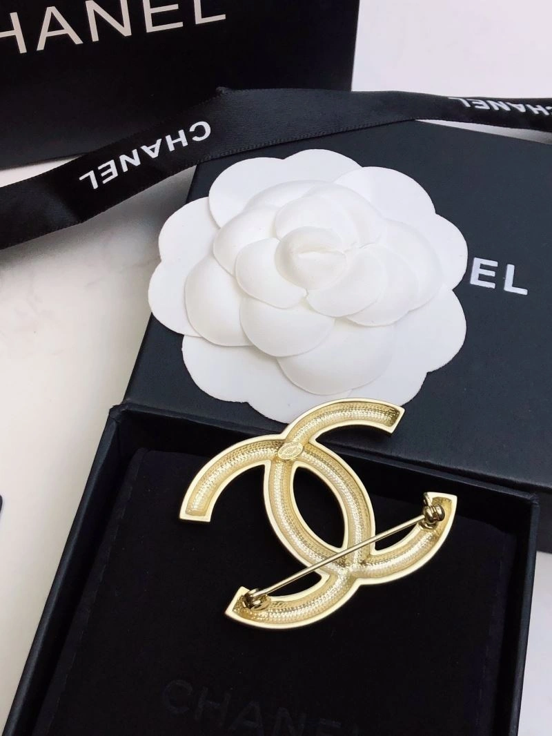 Official Chanel Brooches
