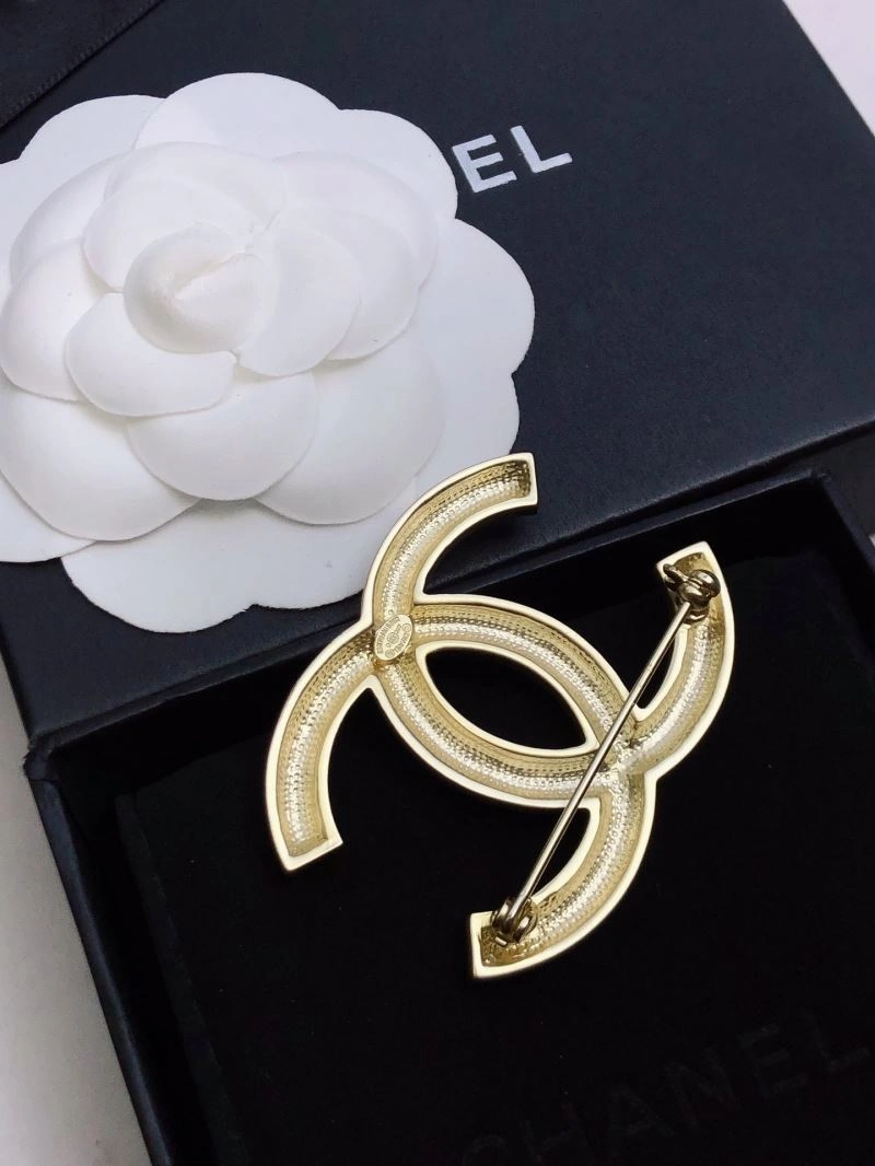 Official Chanel Brooches