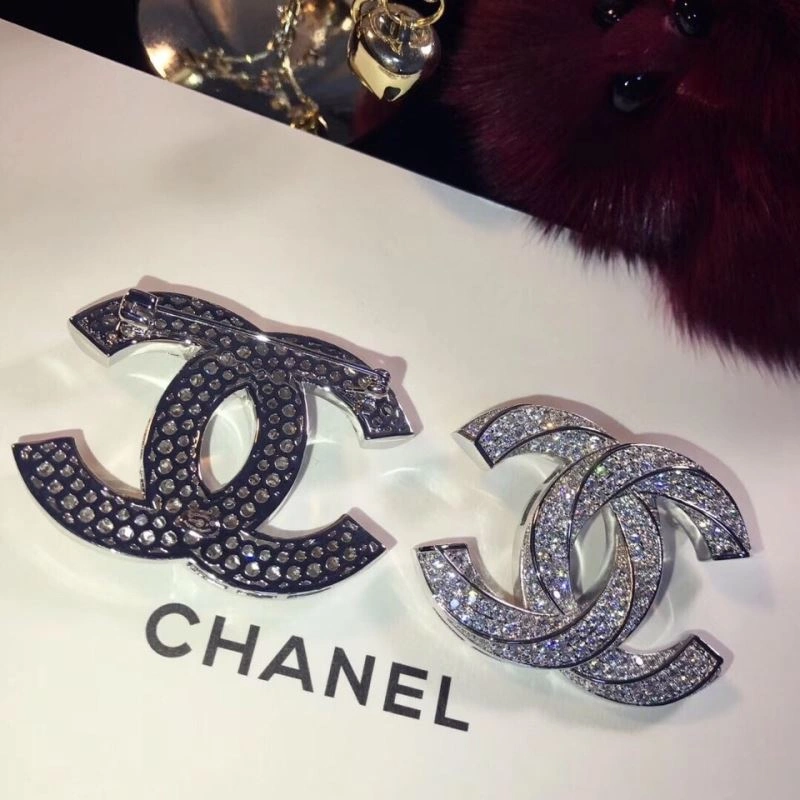 Brand-original Chanel Brooches