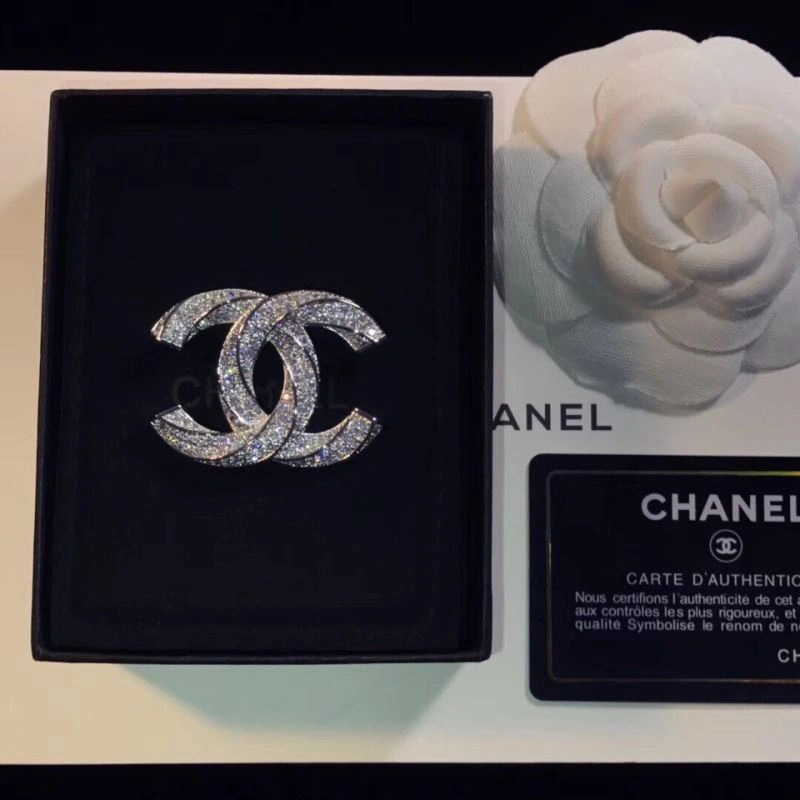Brand-original Chanel Brooches