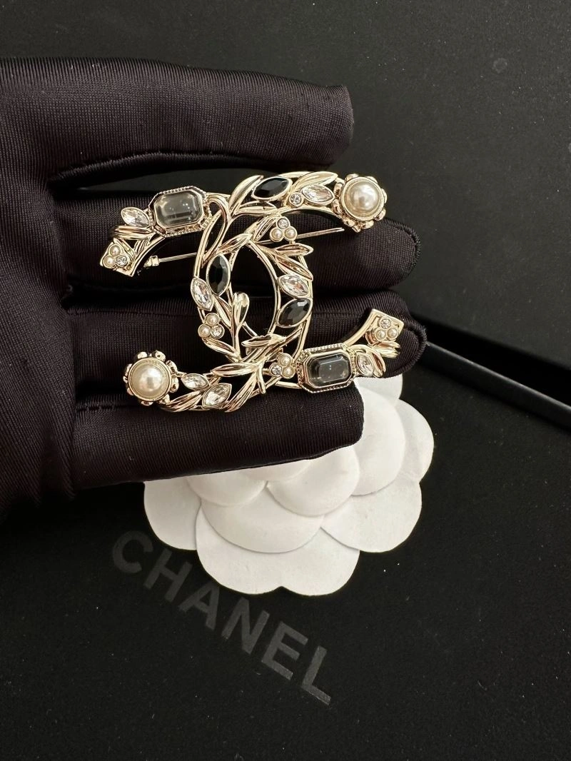 Bargain Chanel Brooches