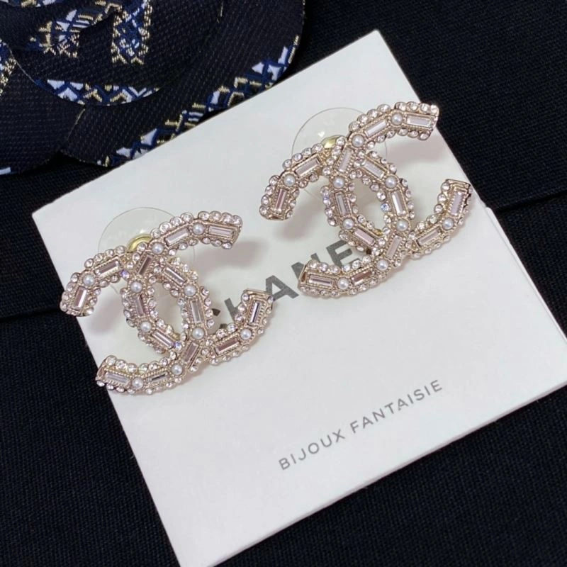 Exact replica Chanel Brooches
