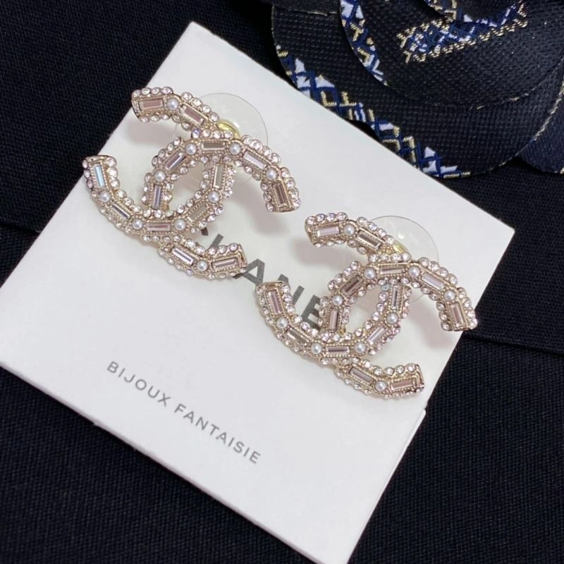 Exact replica Chanel Brooches