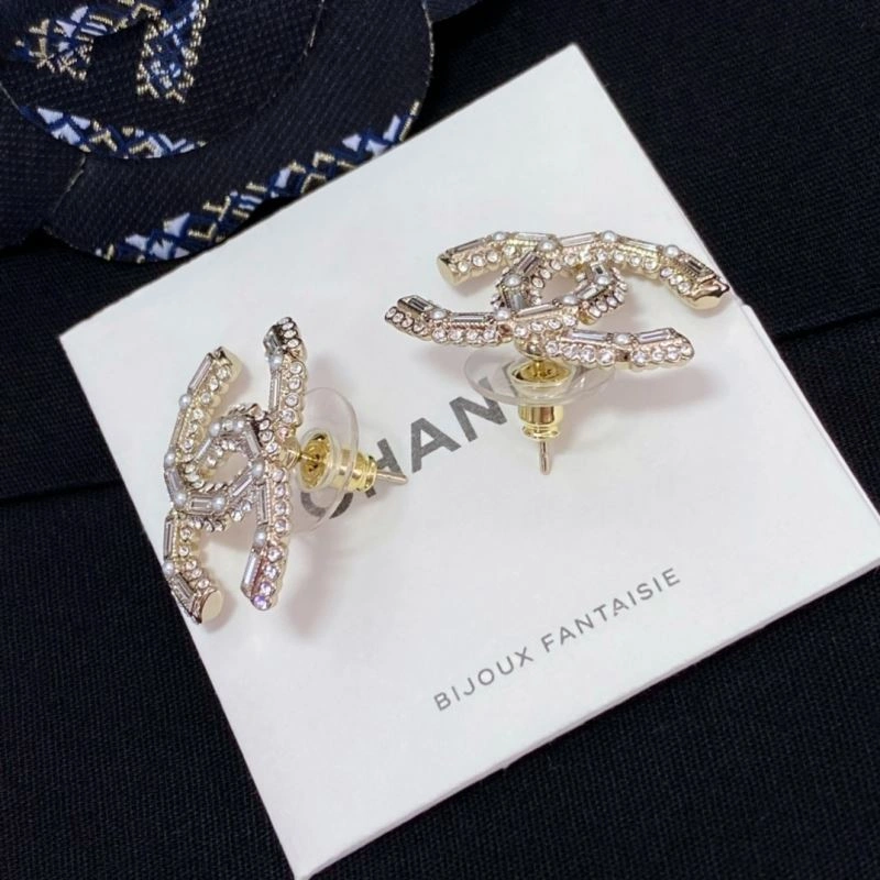 Exact replica Chanel Brooches